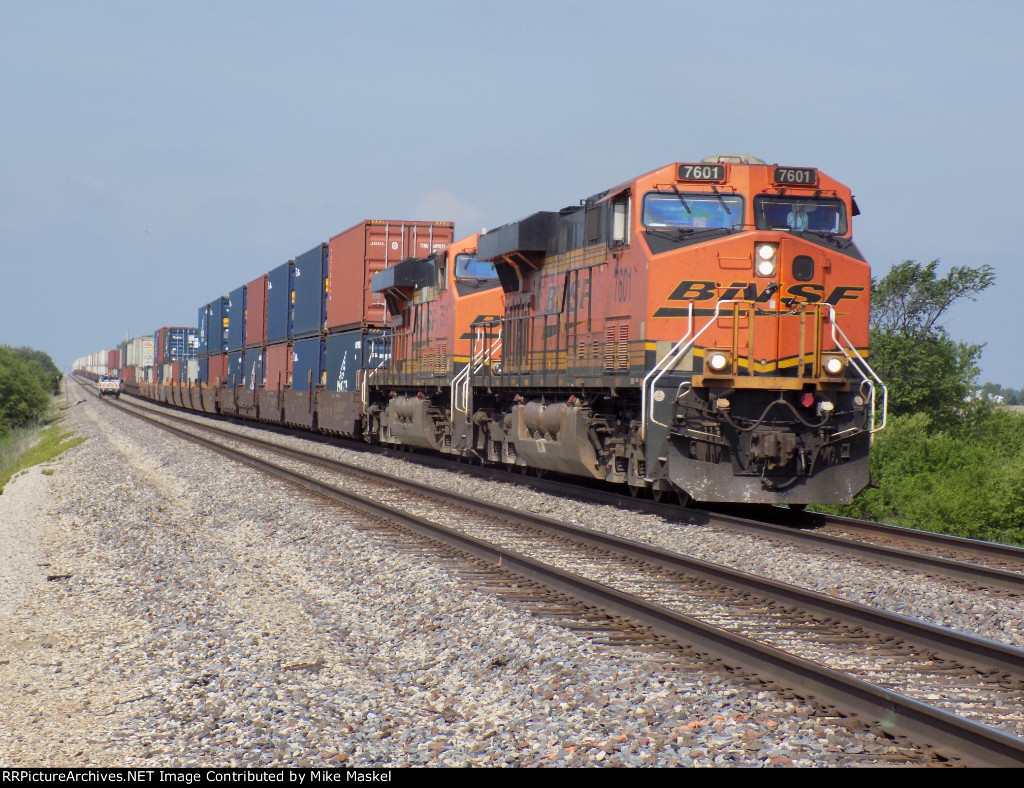 BNSF 7601